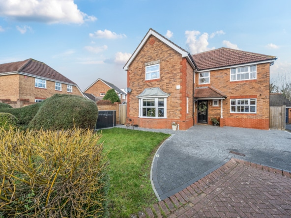 Swindon Property Sales | House & Flat Sales in Swindon